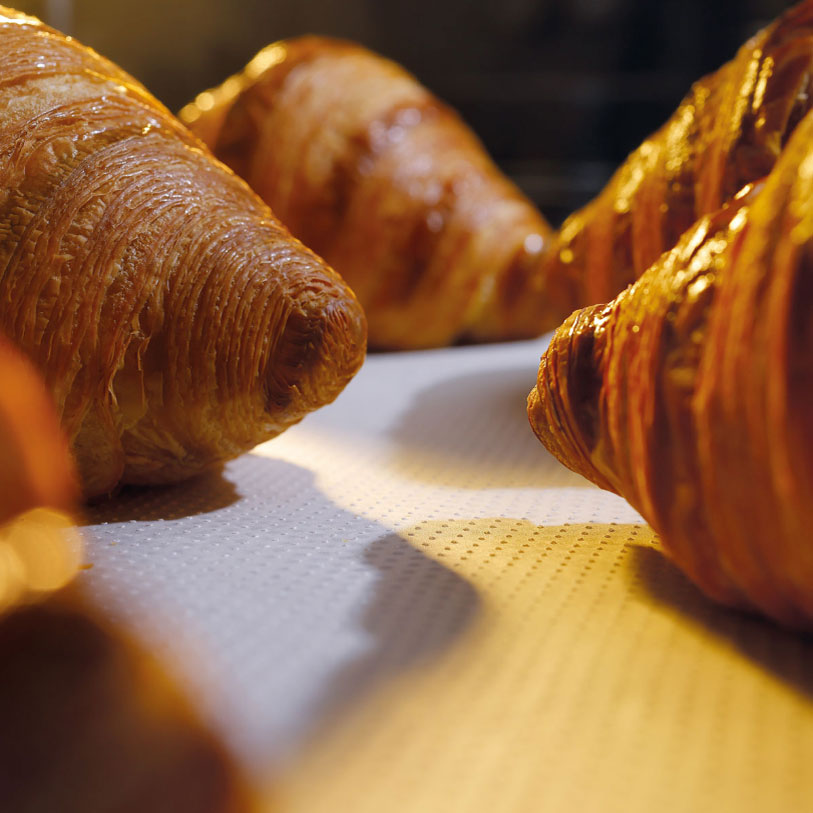 Micropaper | Microperforated Baking Paper | Martellato | Martellato